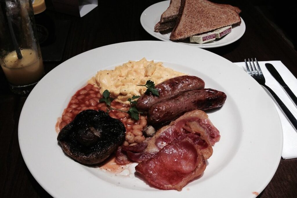 A Taste of Tradition: Exploring the Traditional Food of United Kingdom ...